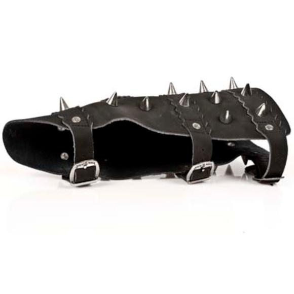 New Rock | Accessories | New Rock Braza Leather Spiked Gauntlet Left ...
